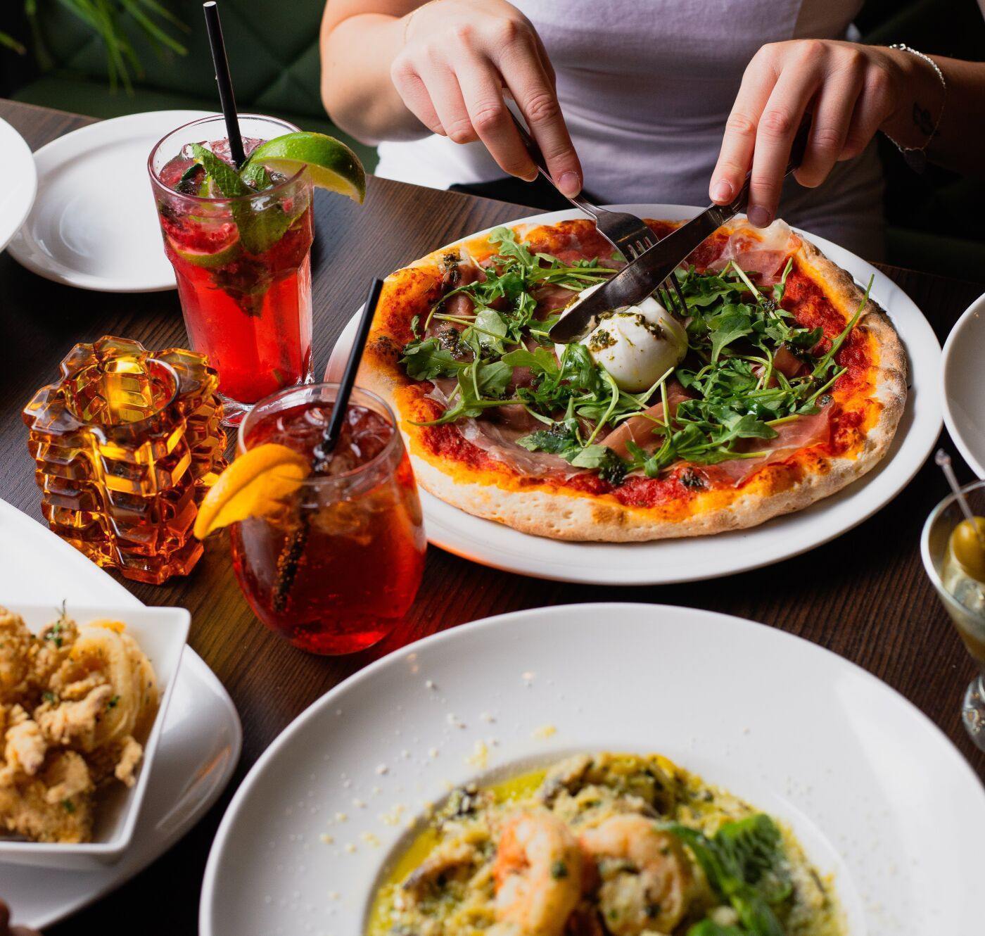 Vimont Terrace Restaurants (Jan 2026 Guide) - RestoMontreal