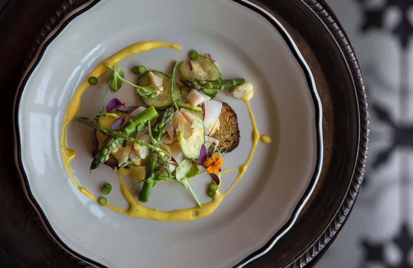 Boucherville Burgers, Poutine Restaurants (Jan 2026 Guide) - RestoMontreal